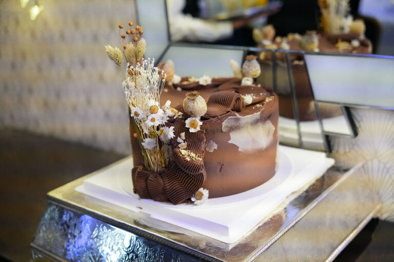 Fix banding from electronic shutter (silent shooting) and LED lights